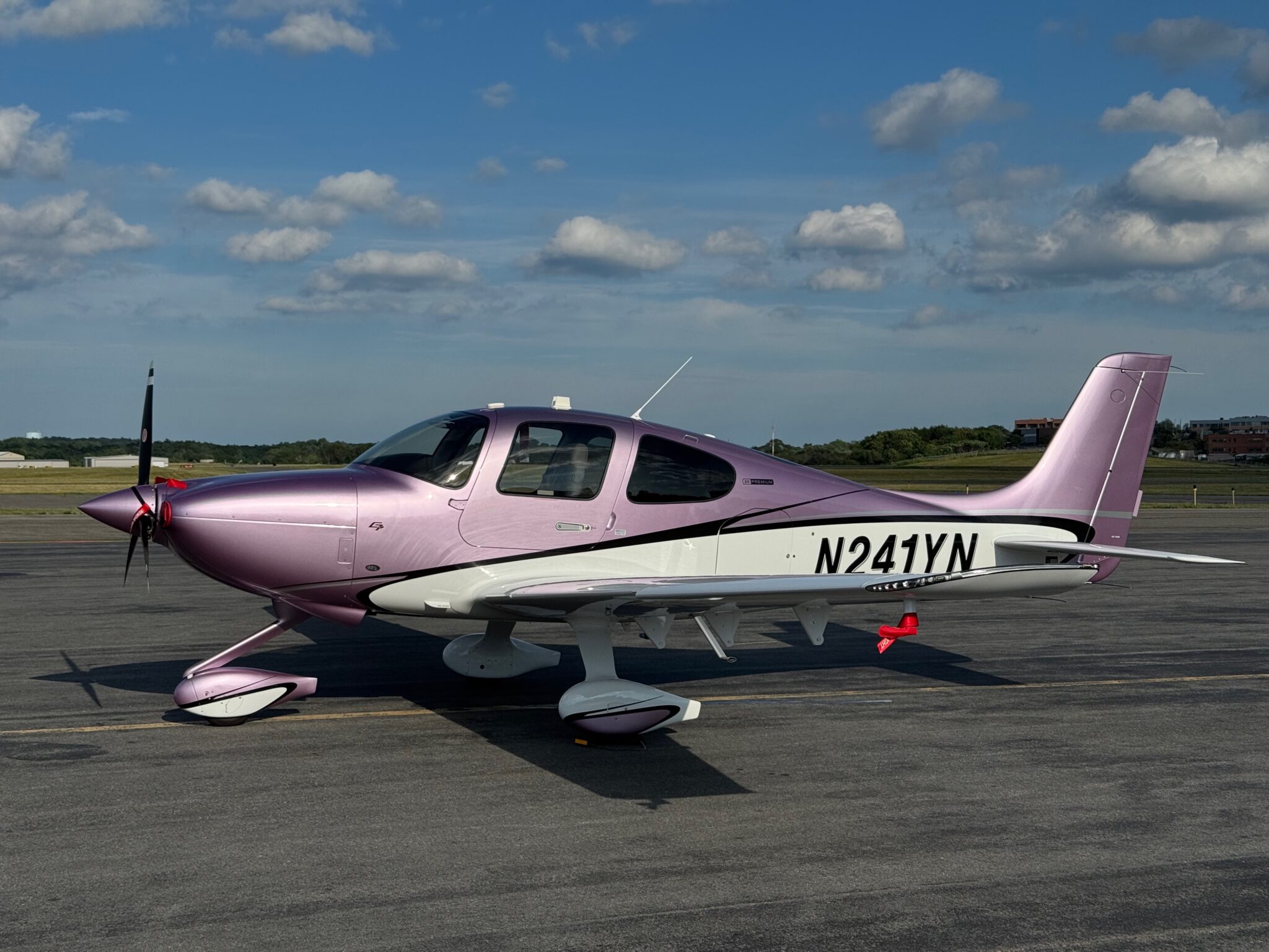 Cirrus – Beverly Flight Center